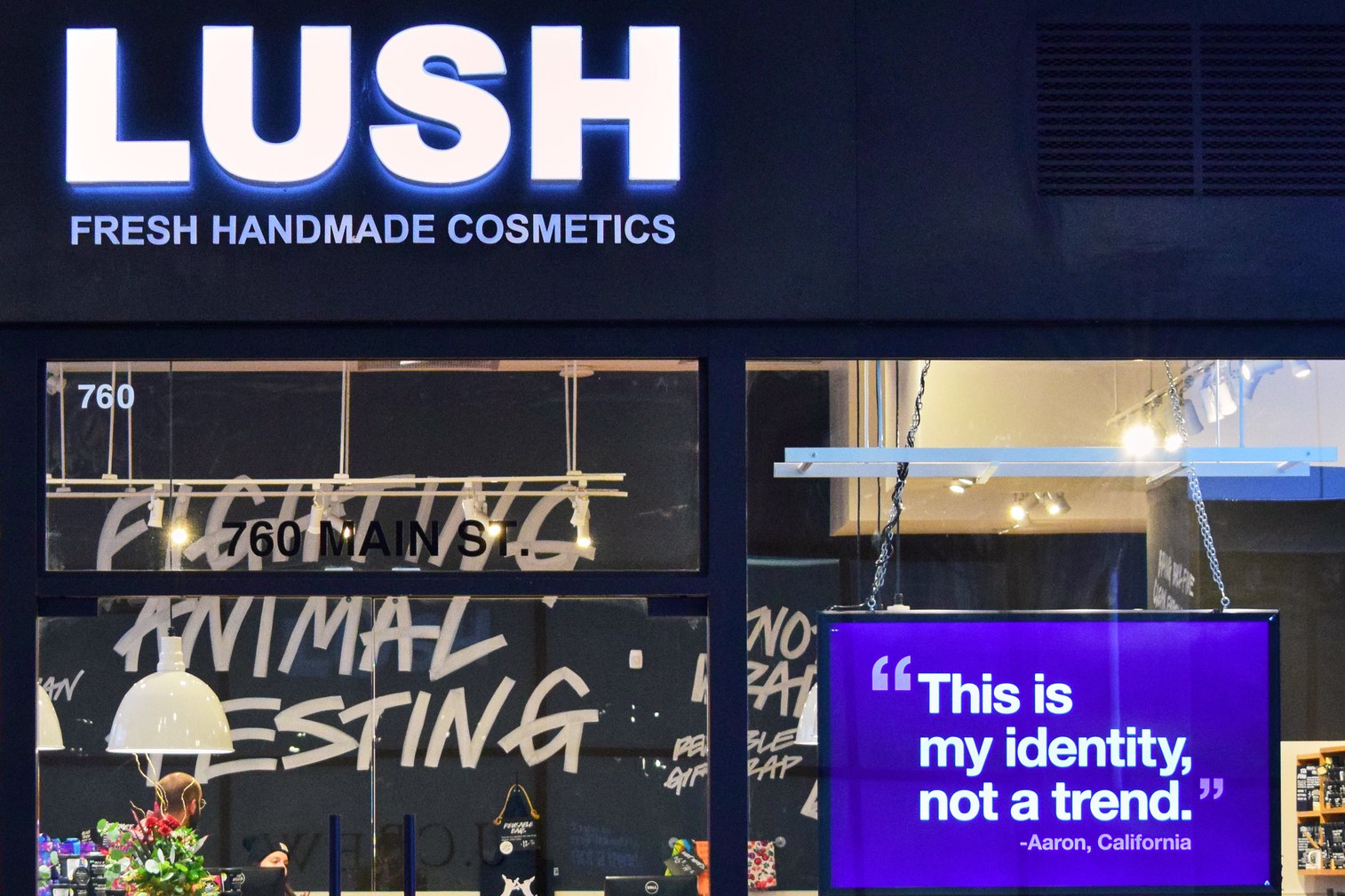 LushStoreFront | Val's Vanity