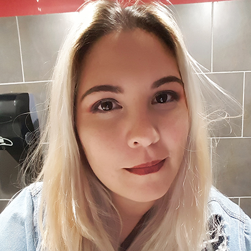 Show Your Stash: Sallia Goldstein's Travel-Sized Beauty Treasures and ...